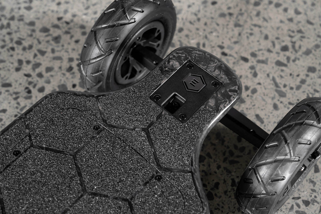 Diablo Carbon All Terrain 2025 – Evolve Skateboards Chile